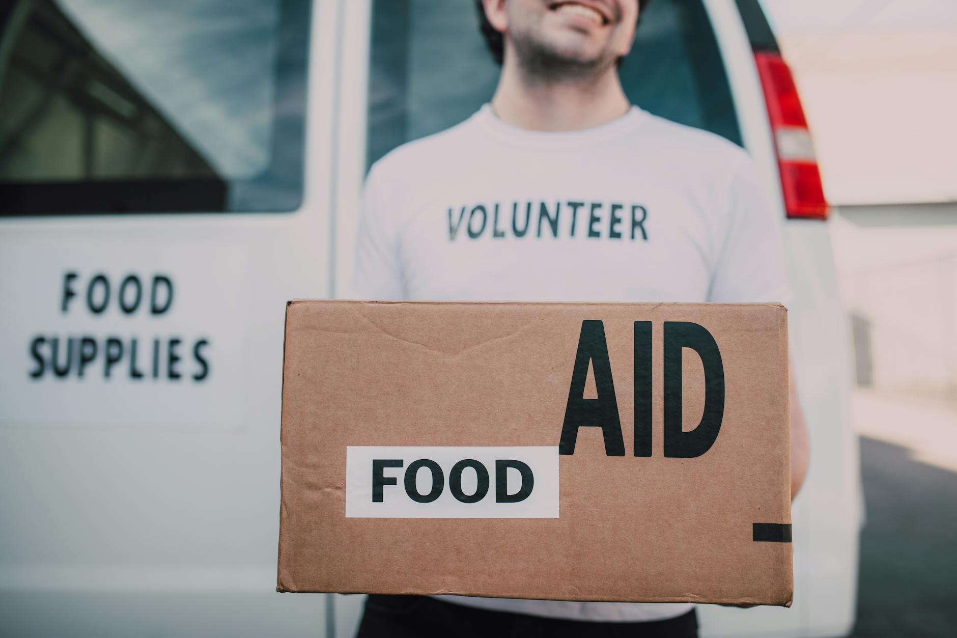 Libanon i sammensат krise: UNDP advarer om perfekt storm — Lovguiden