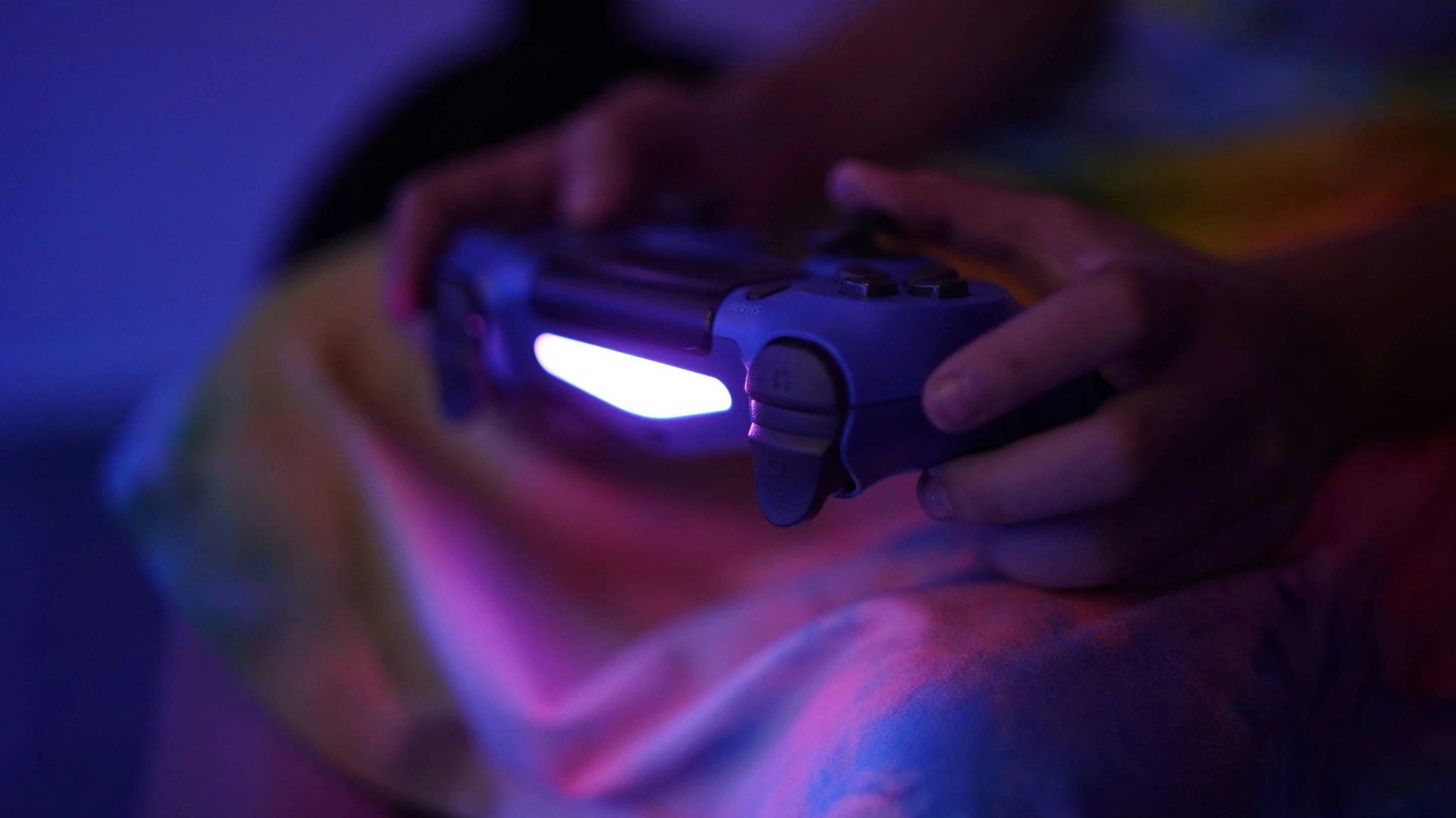 FN lancerer indsats mod voldelig ekstremisme i online gaming — Lovguiden